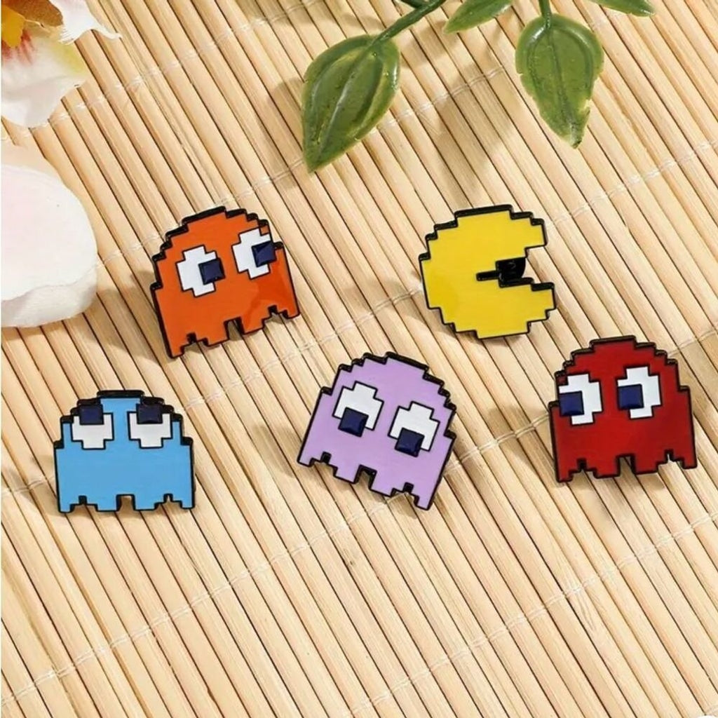 Set Of 5 Vintage Style Pac Man Pins – Making Your Statement